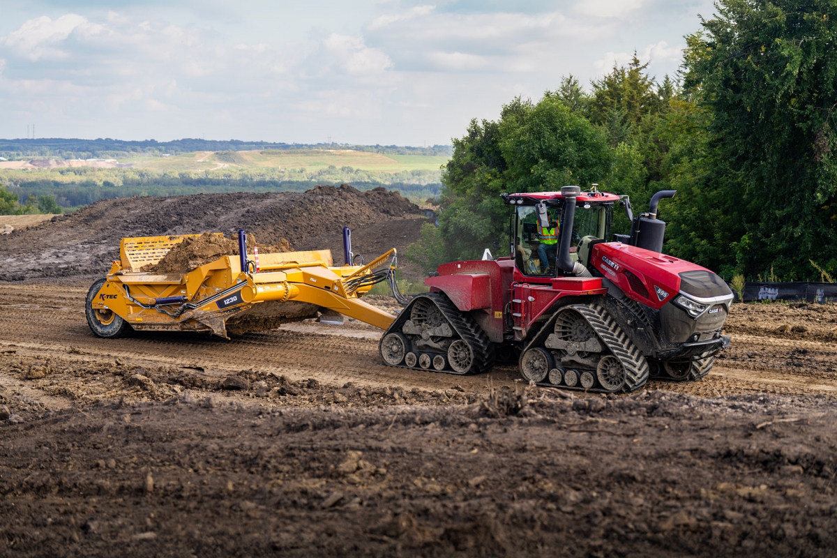 Pull-Pan Scrapers vs. Articulated Dump Trucks: The Real Cost-Per-Yard ...